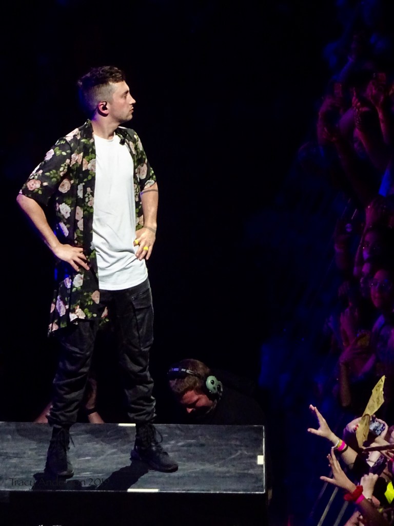 Twenty One Pilots Bandito Tour: First Concerts and Passing Torches – In ...